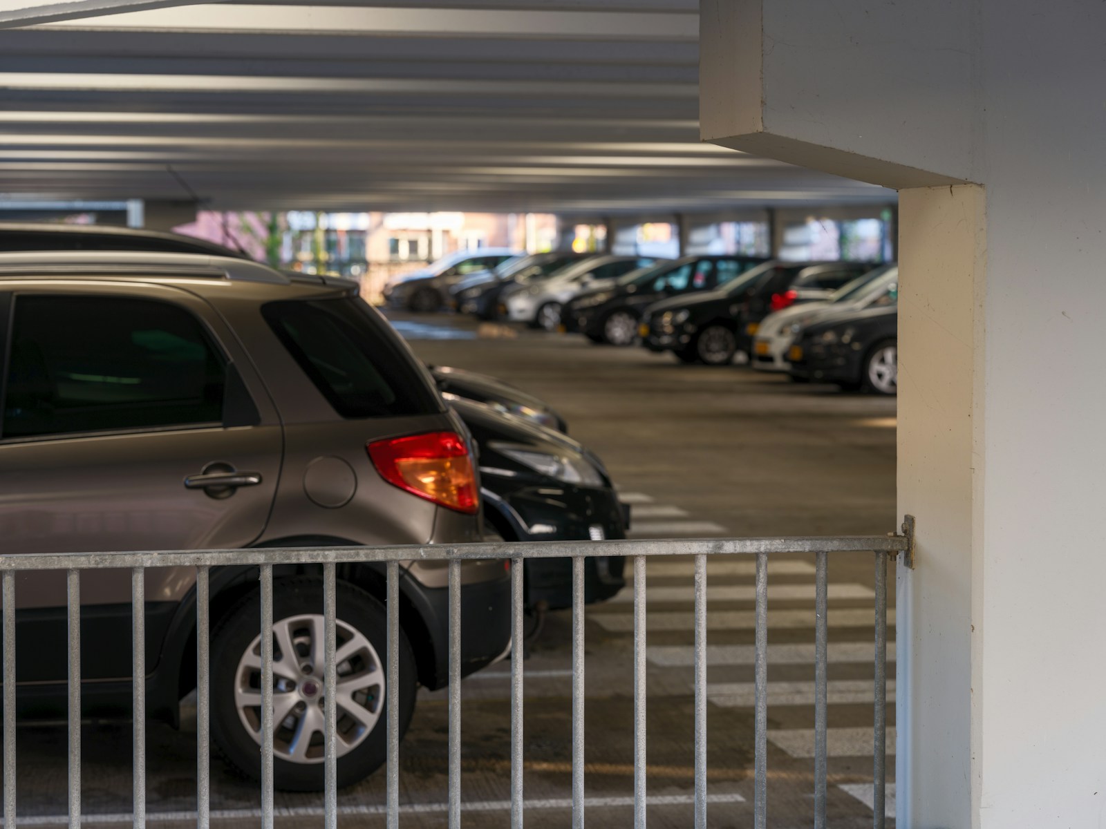 Woman Parked a Rental Car at Hotel - NewsBreak